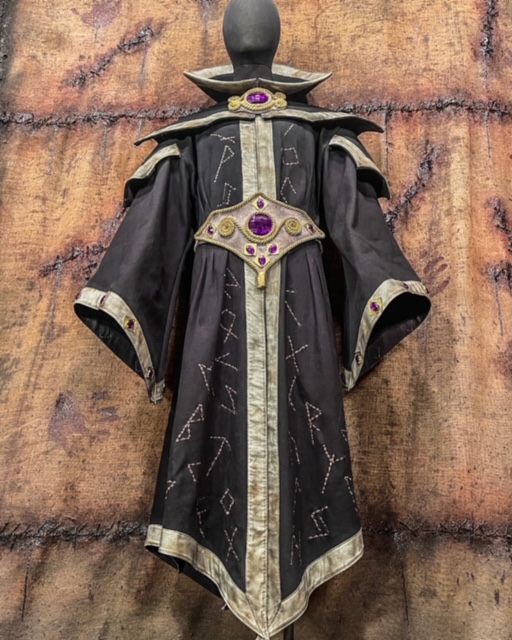The Mystic - Custom Character Halloween Costumes Screen-Ready Horror-Wear